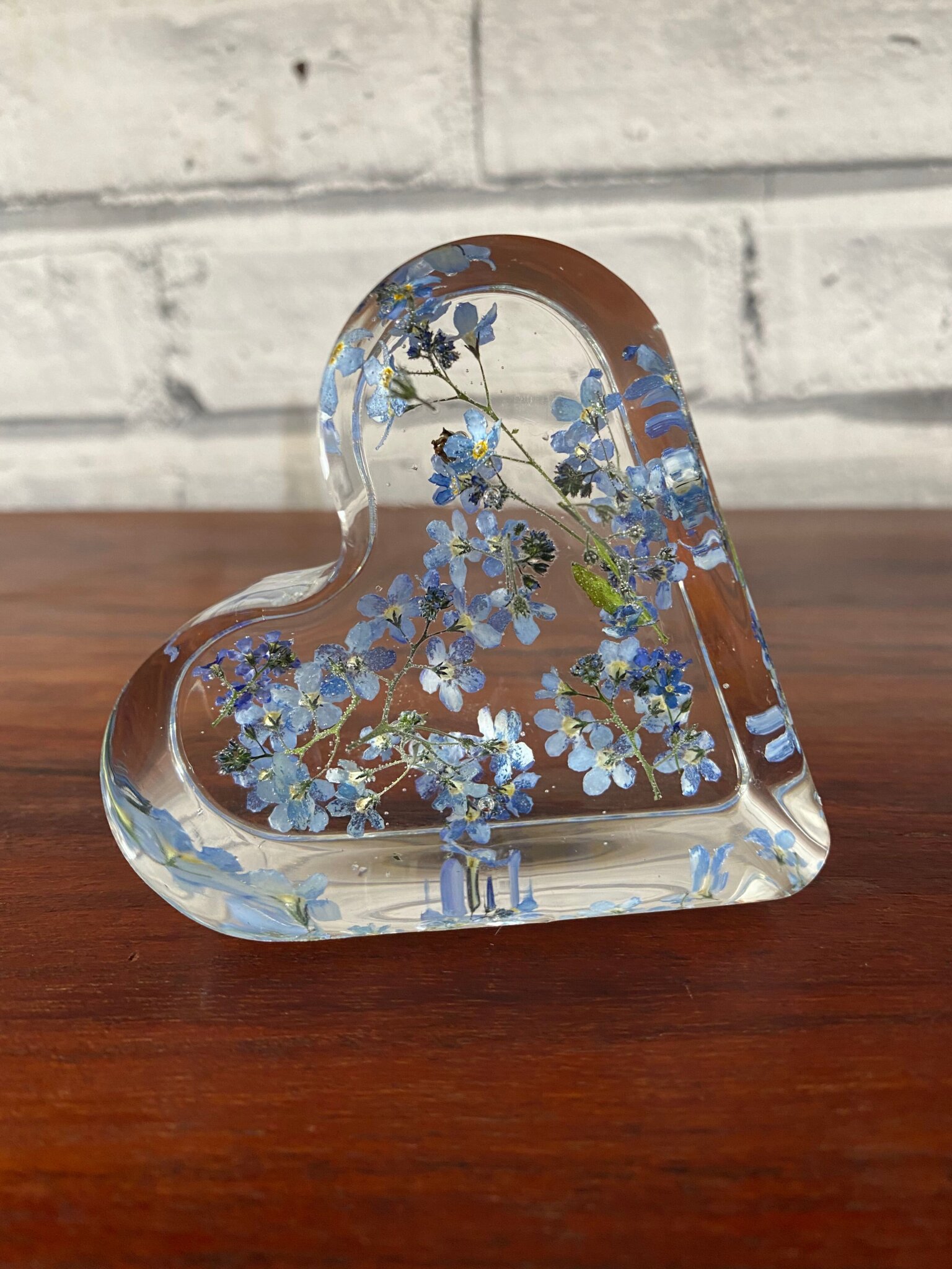 Custom Flower Preservation Bird made with dried flowers - Luna Creations